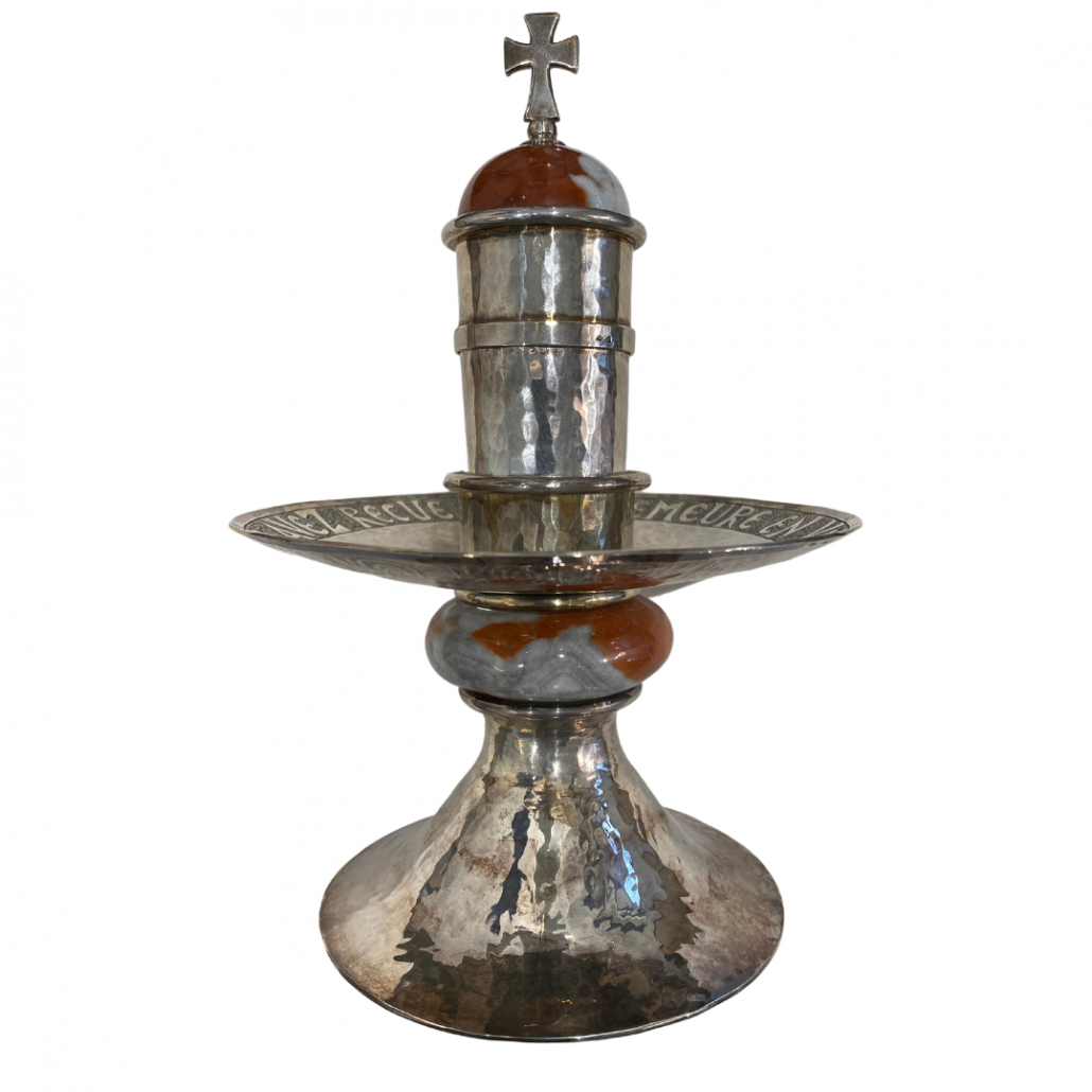 vase saint chrême argent par M. Greschny pour Chéret|